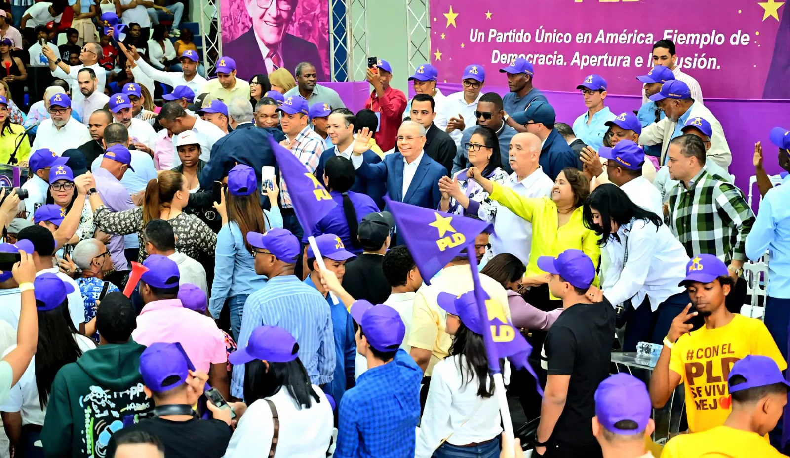 Danilo explica reestructuración del PLD y avances para definir el ...